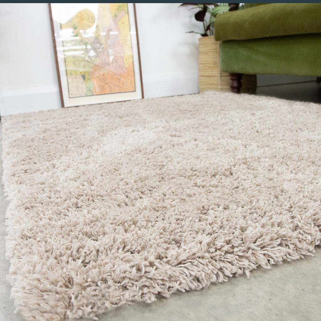 Meribel Beige Super Soft Shaggy Textured Rug – loomedhome