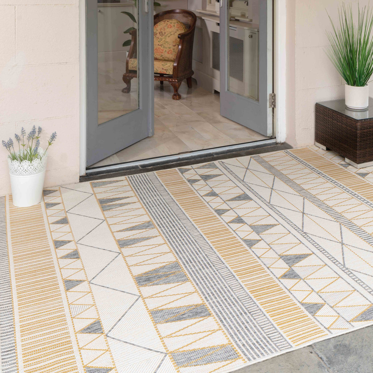 Dawn Tipi Ochre Yellow Scandi Indoor Outdoor Garden Rug – loomedhome