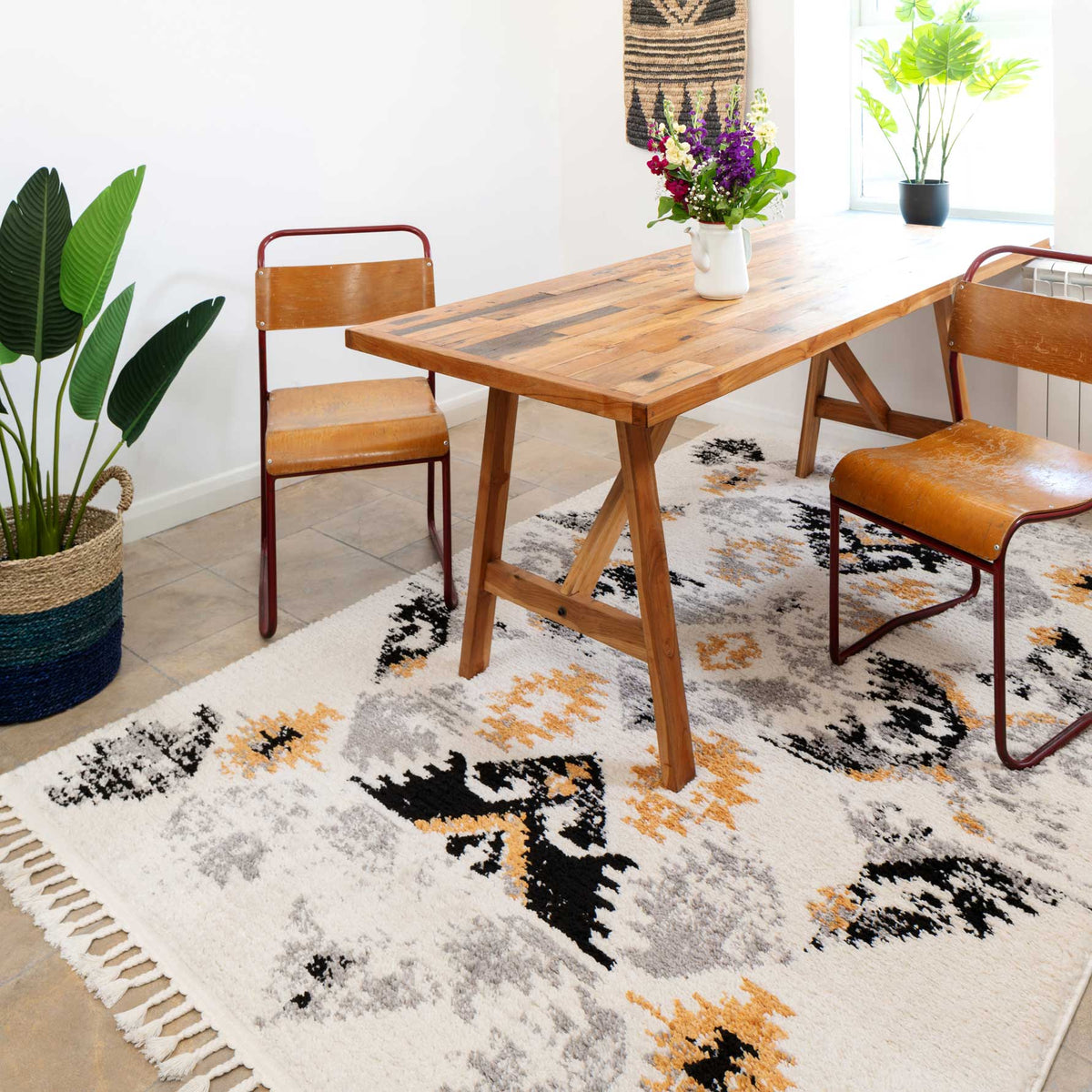 Opal Treya Cream Distressed Aztec Diamond Living Room Rug – loomedhome